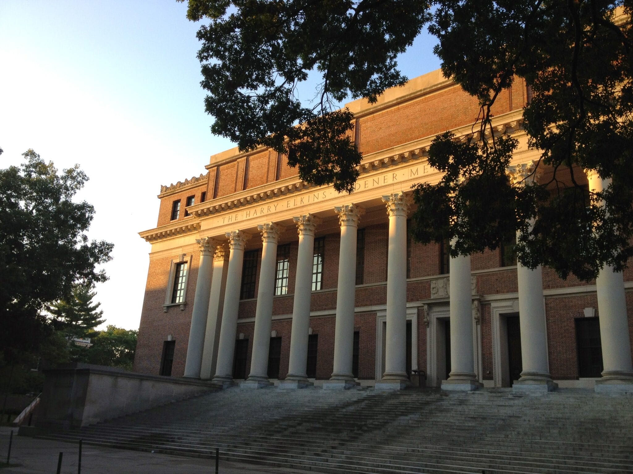 Especial Harvard: saiba tudo sobre a universidade | Uninter Global Hub